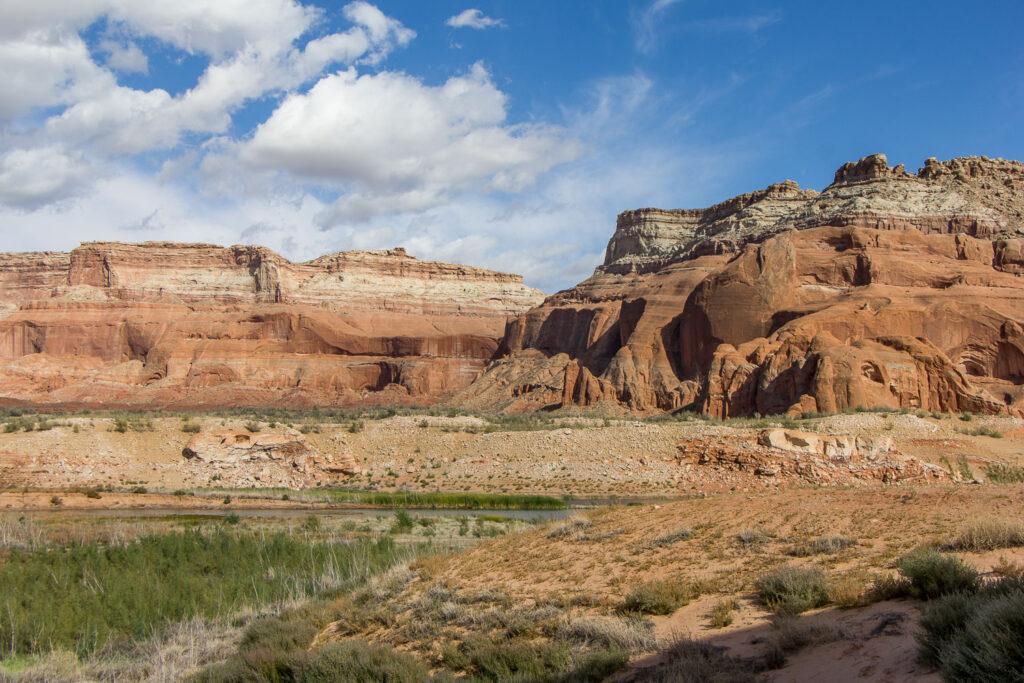 Houseboating on Lake Powell - Rock Creek Bay to West Canyon, AZ/UT ...